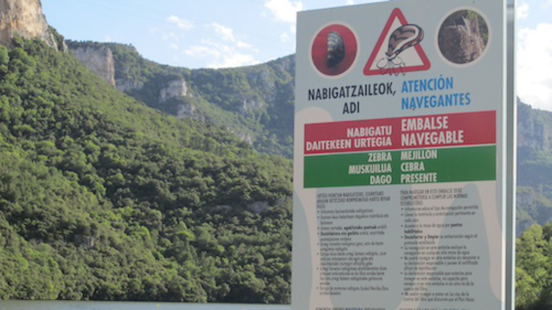 Un barco turístico electrosolar surcará el Ebro y el embalse de Sobrón ...