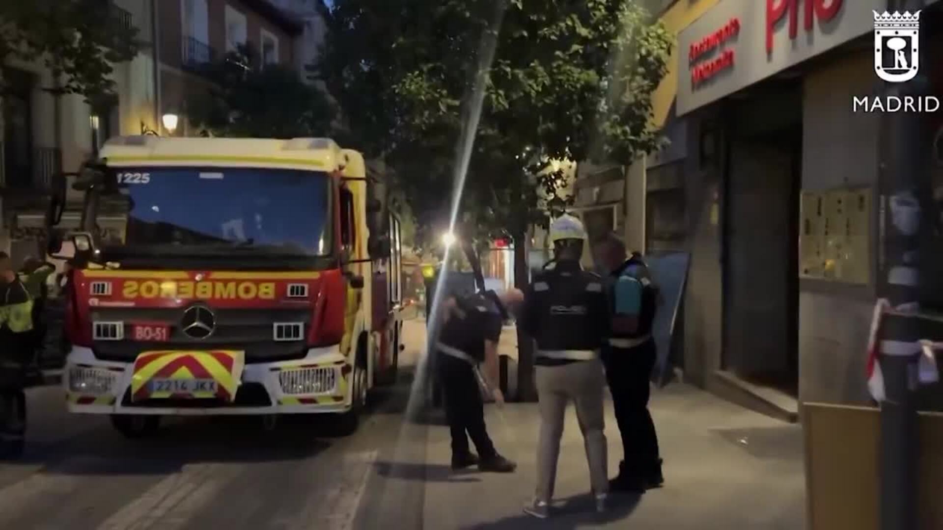Bomberos encuentran dos cuerpos sin vida en el edificio de Hileras (Madrid) | BURGOSconecta