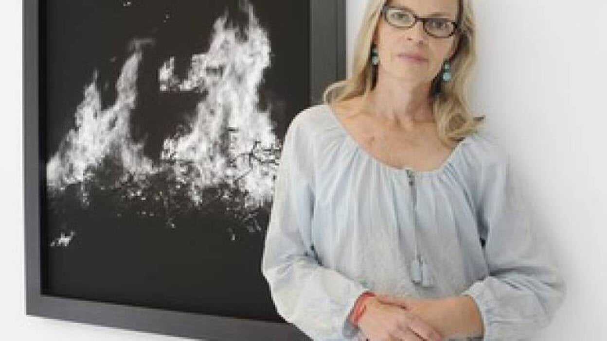 Teresa Correa busca los límites de la luz en ‘Habitar el fuego’ | Canarias7