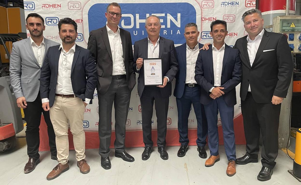 Rohen Maquinaria es premiada como mejor distribuidor nacional | Canarias7