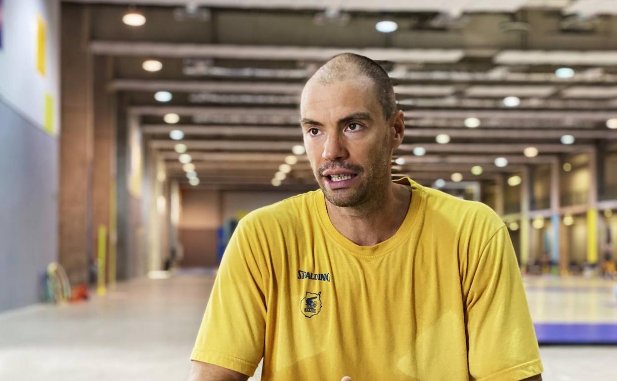Stevic: «Ayudaré a Khalifa y Olek en lo que necesiten» | Canarias7