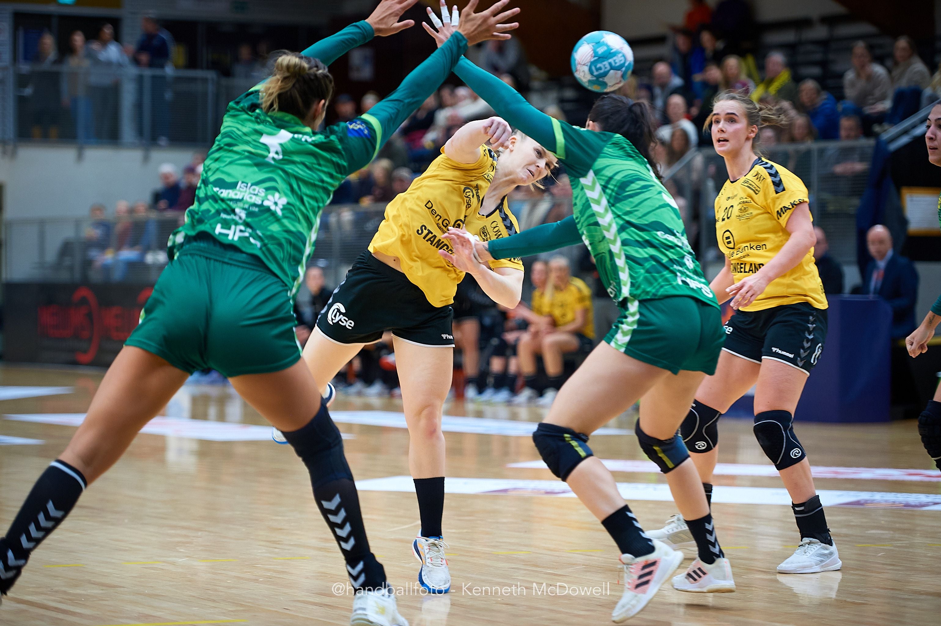 El Rocasa se despide de Europa | Canarias7