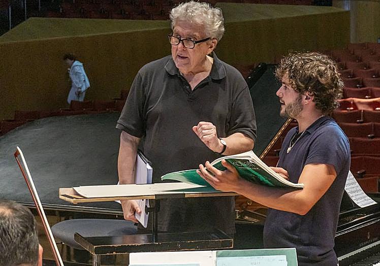 Isaac Martínez Mederos se estrena con Prokofiev | Canarias7