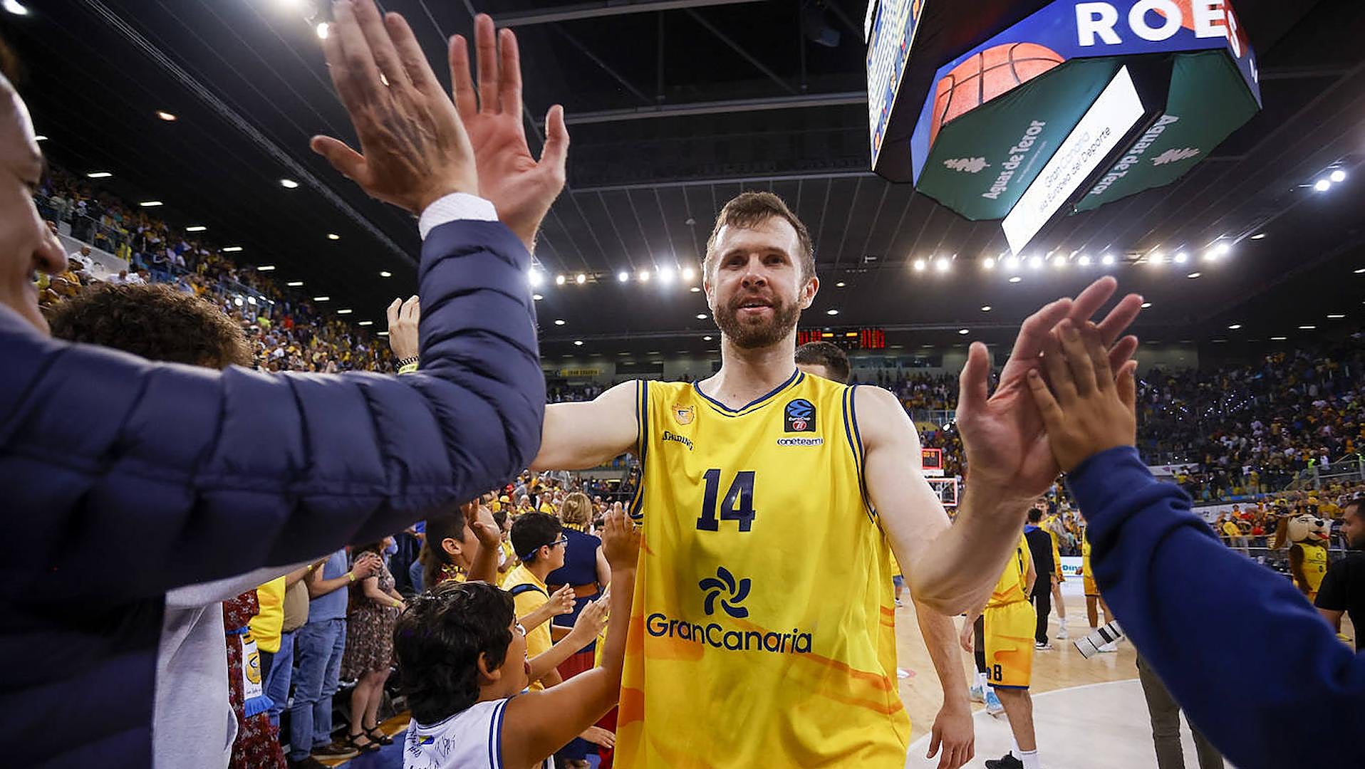 Shurna, elegido en el mejor quinteto de la EuroCup | Canarias7