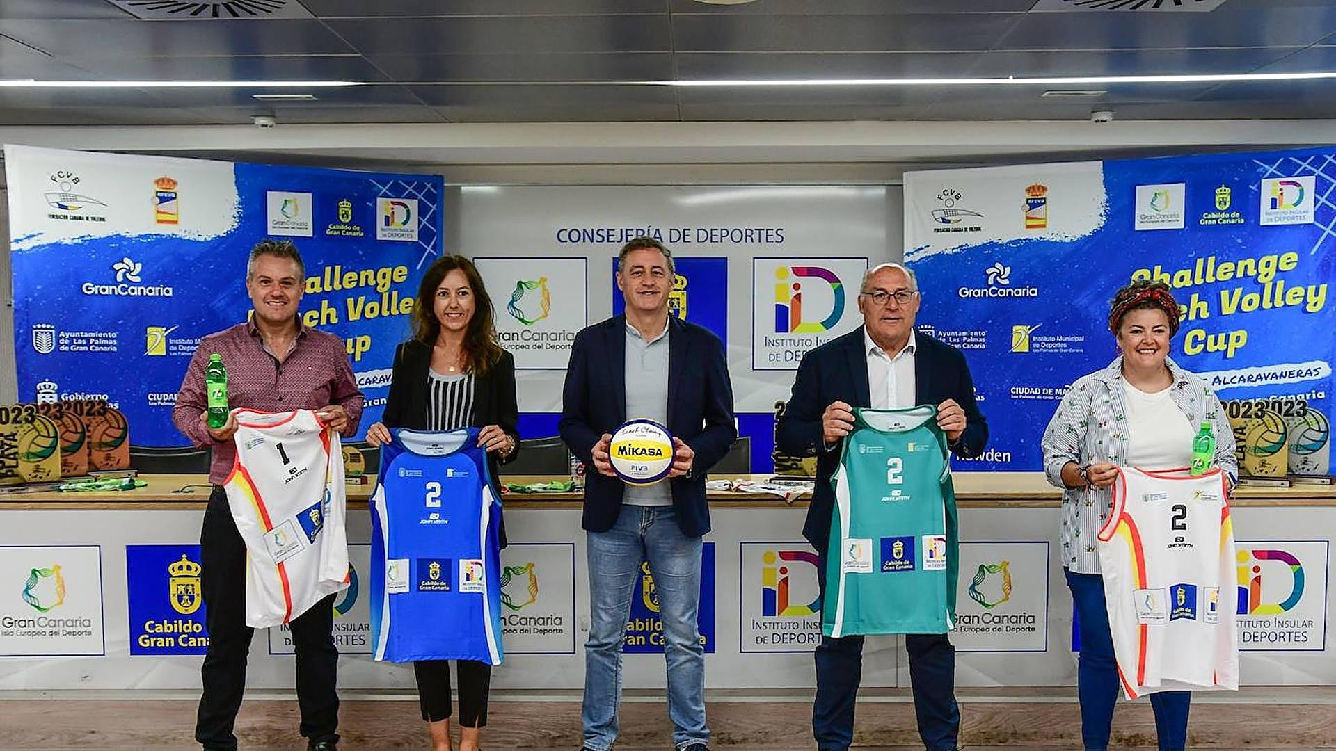 Todo a punto para el Challenge Beach Volley Cup | Canarias7
