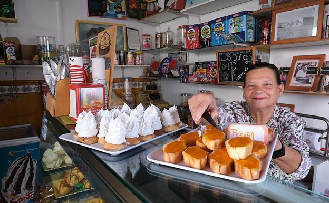 El recuerdo está en el sabor de los dulces de Delia | Canarias7