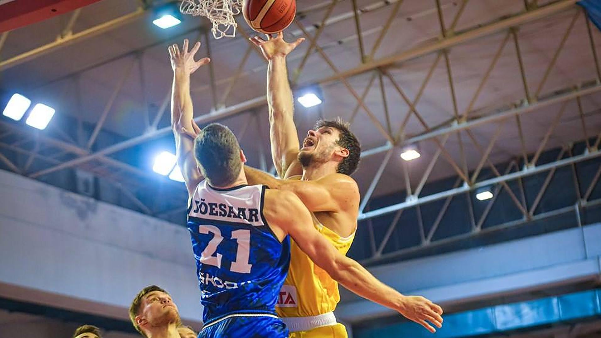 Ethan Happ se estrena con Macedonia del Norte y será comunitario en la ...