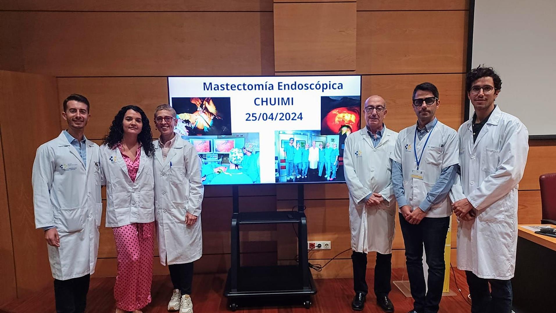 El Insular-Materno realiza una cirugía pionera de mastectomía ...