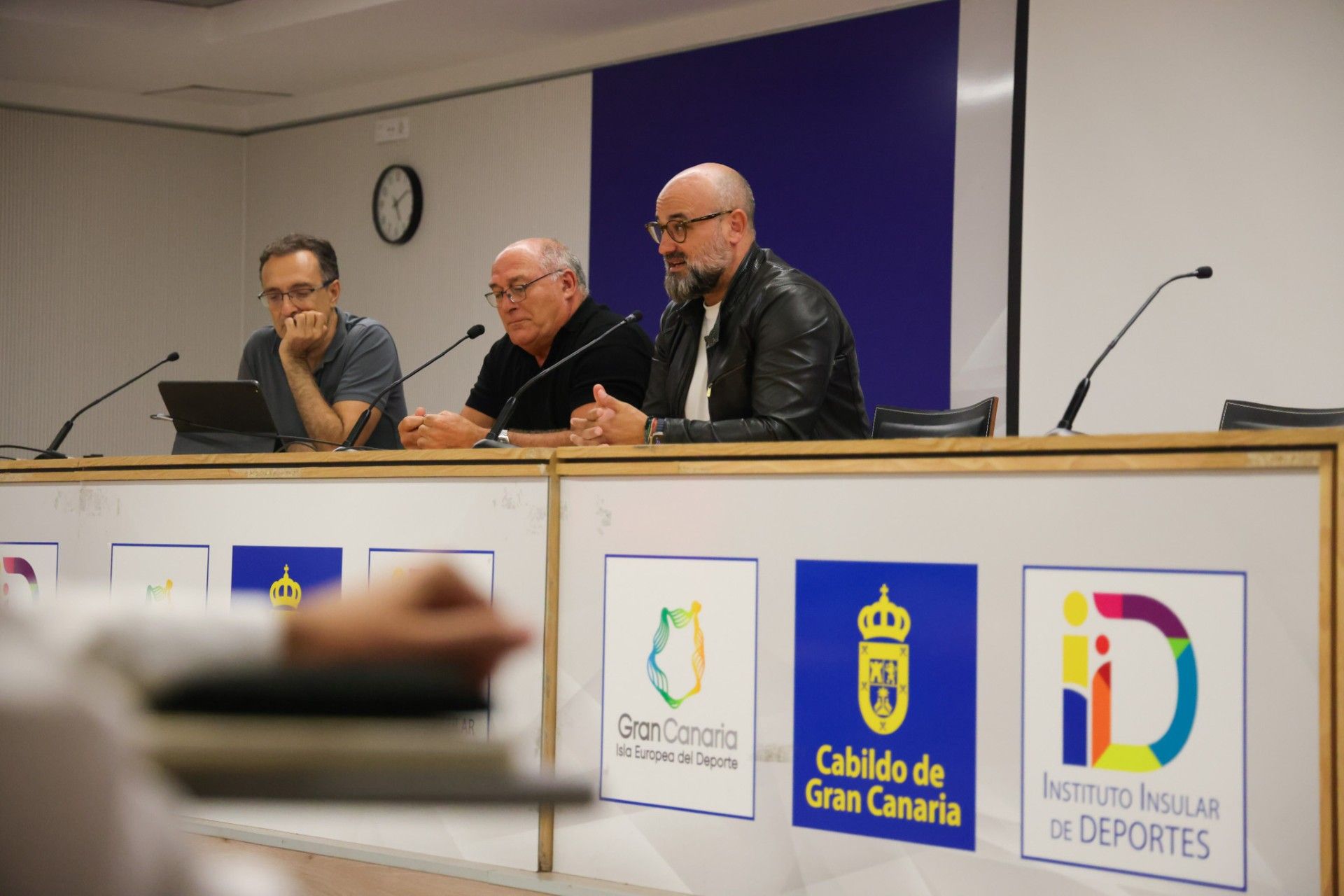 Cabildo y UD ponen en marcha una formación para la protección de los ...