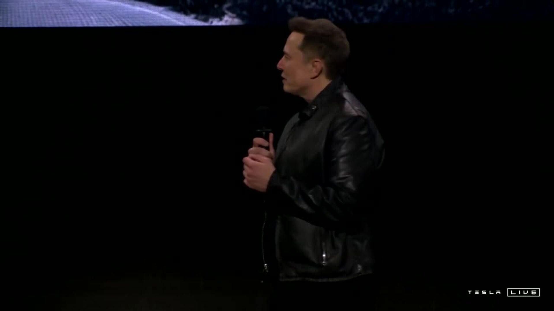 Tesla lanza Cybercap, el primer prototipo de su taxi sin conductor ...