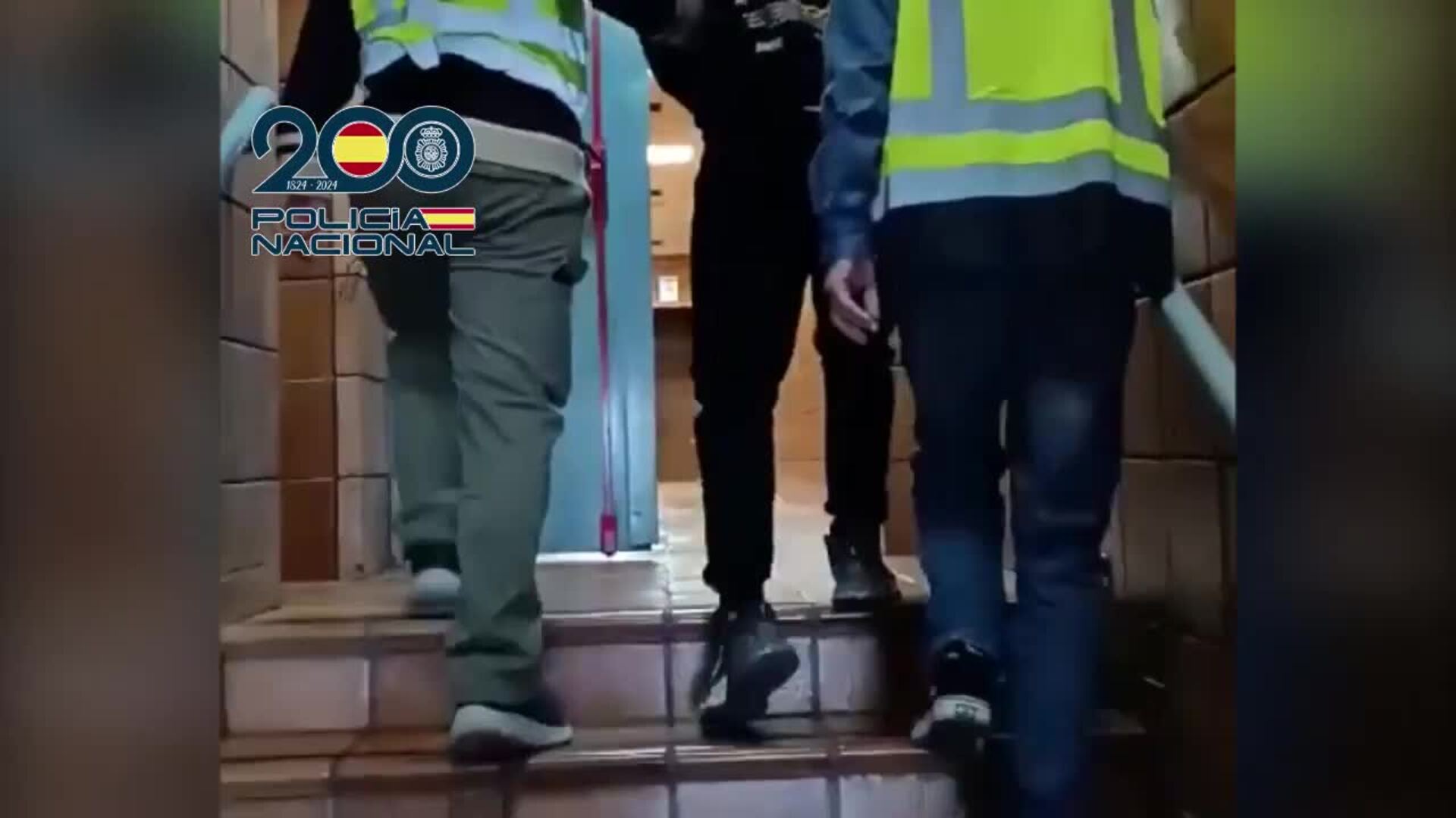 Dos detenidos por robo con fuerza y falsedad documental en el aeropuerto de Gran Canaria | Canarias7