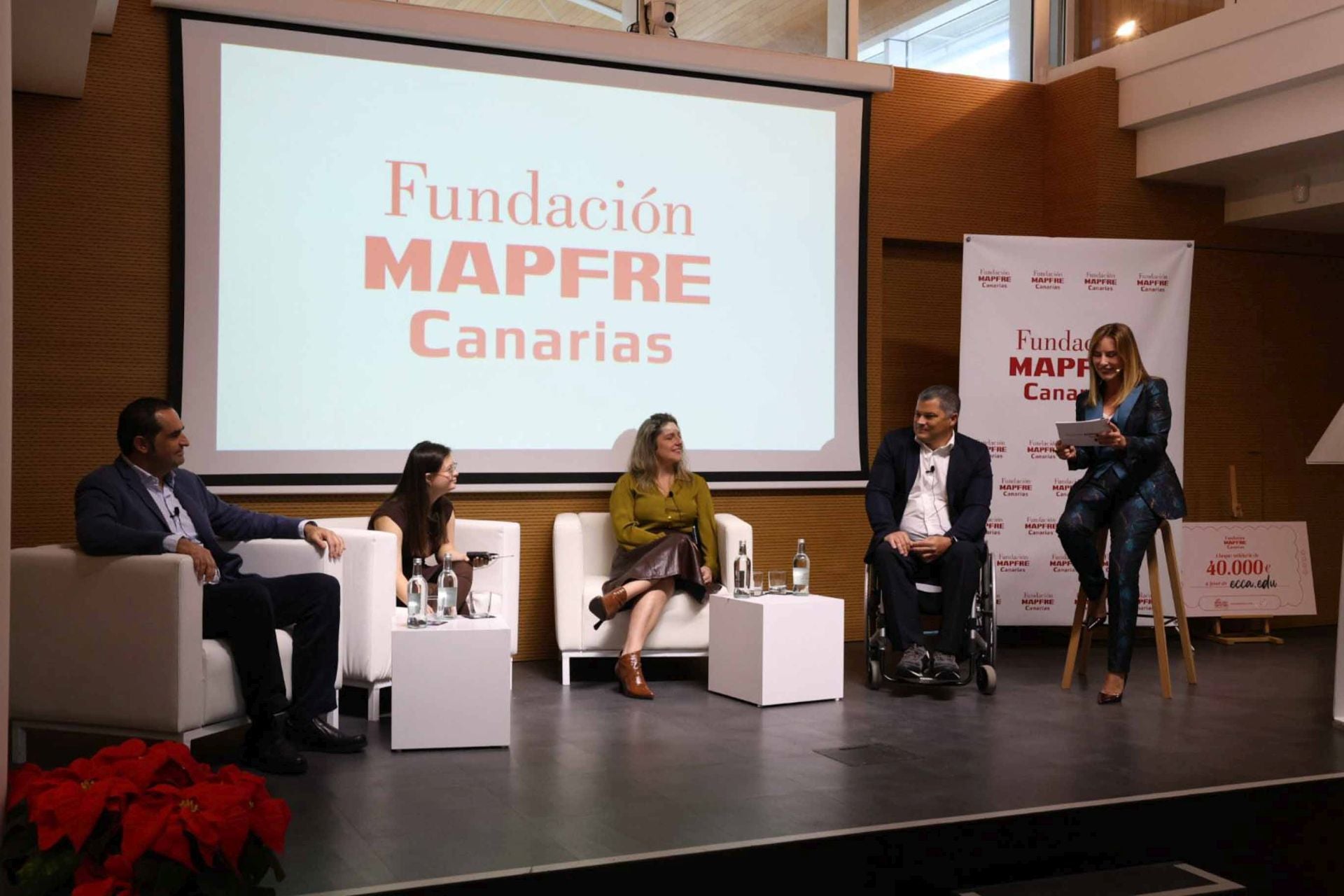 La fundación Mapfre Canarias celebra su 40 aniversario con la infanta ...