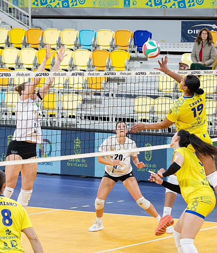 El CV Emalsa Gran Canaria cierra la primera vuelta con victoria ante el ...