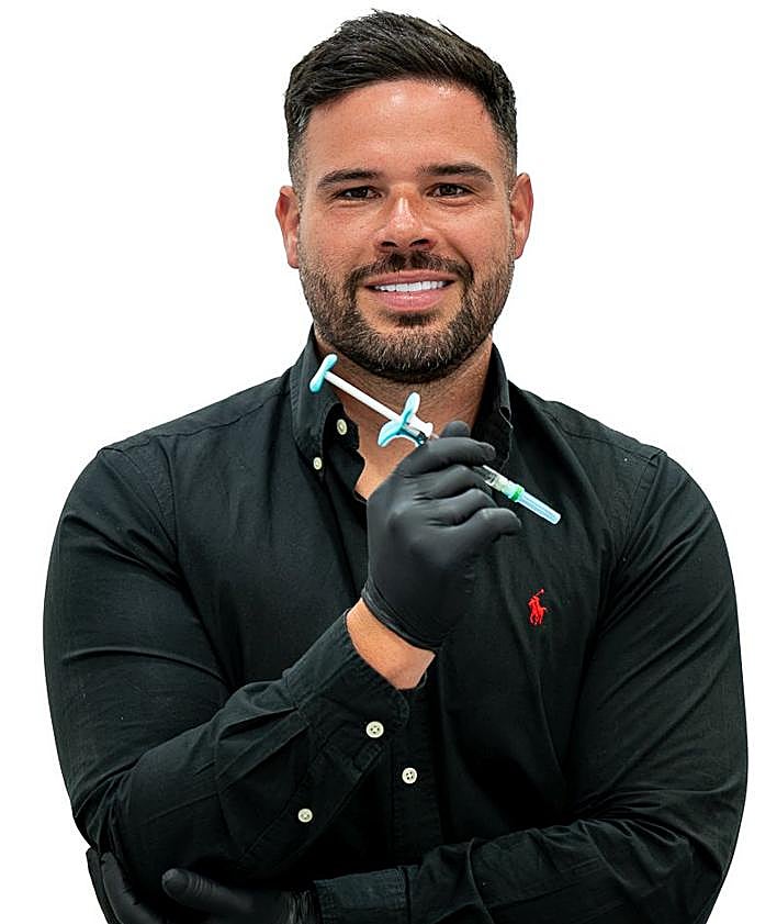 Dr. Ariel Ramírez celebra 5 años liderando la medicina estética y ...