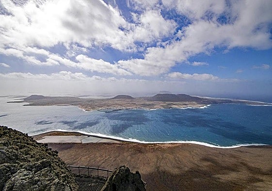 El sonido del timple se apodera de La Graciosa | Canarias7