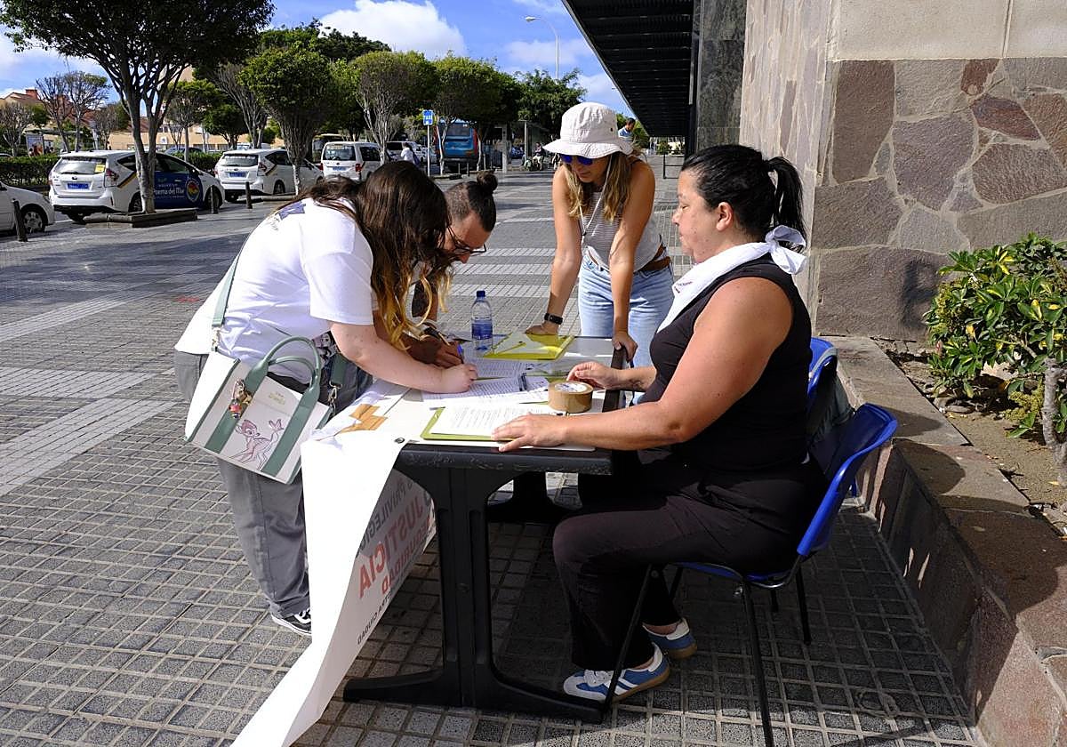 6.000 firmas para Vicente: una ciudad que pide justicia | Diario de ...