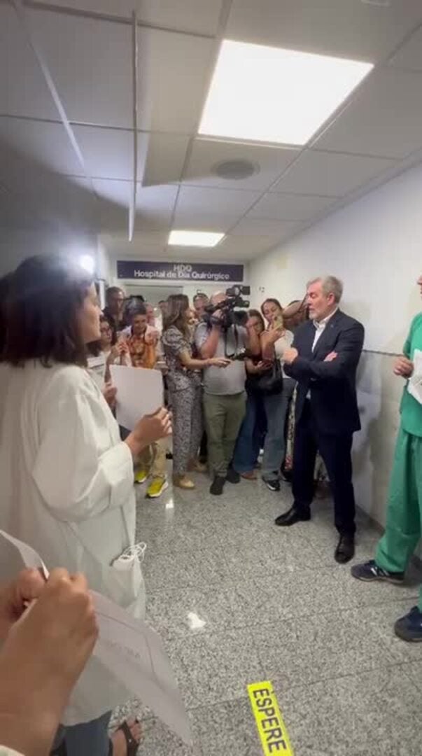 Los médicos plantean sus demandas al presidente de Canarias en el nuevo ...