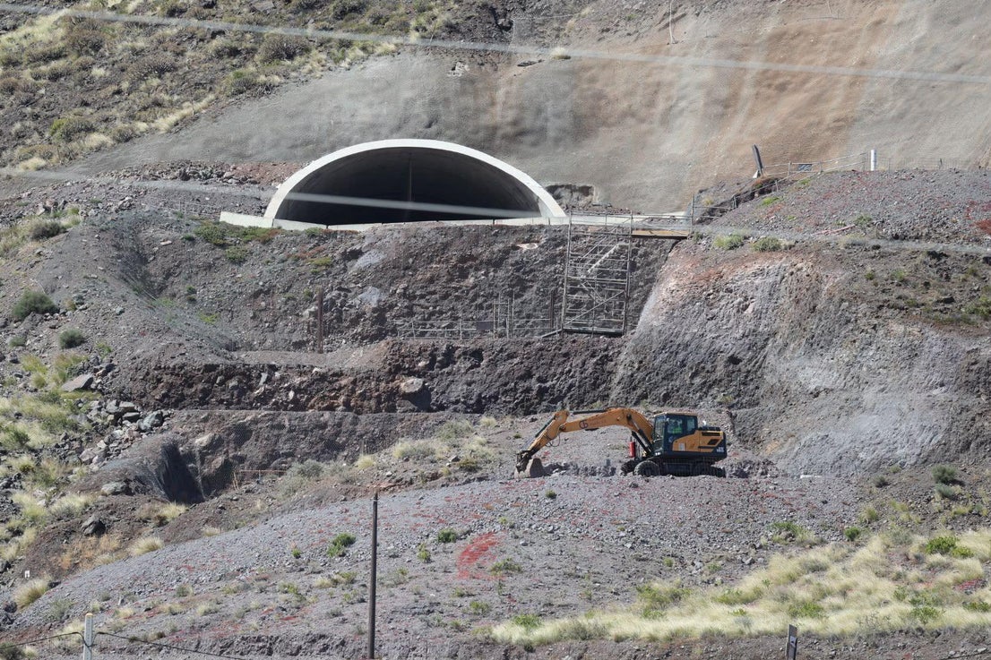 Las obras cogen ritmo en la carretera de La Aldea | Canarias7