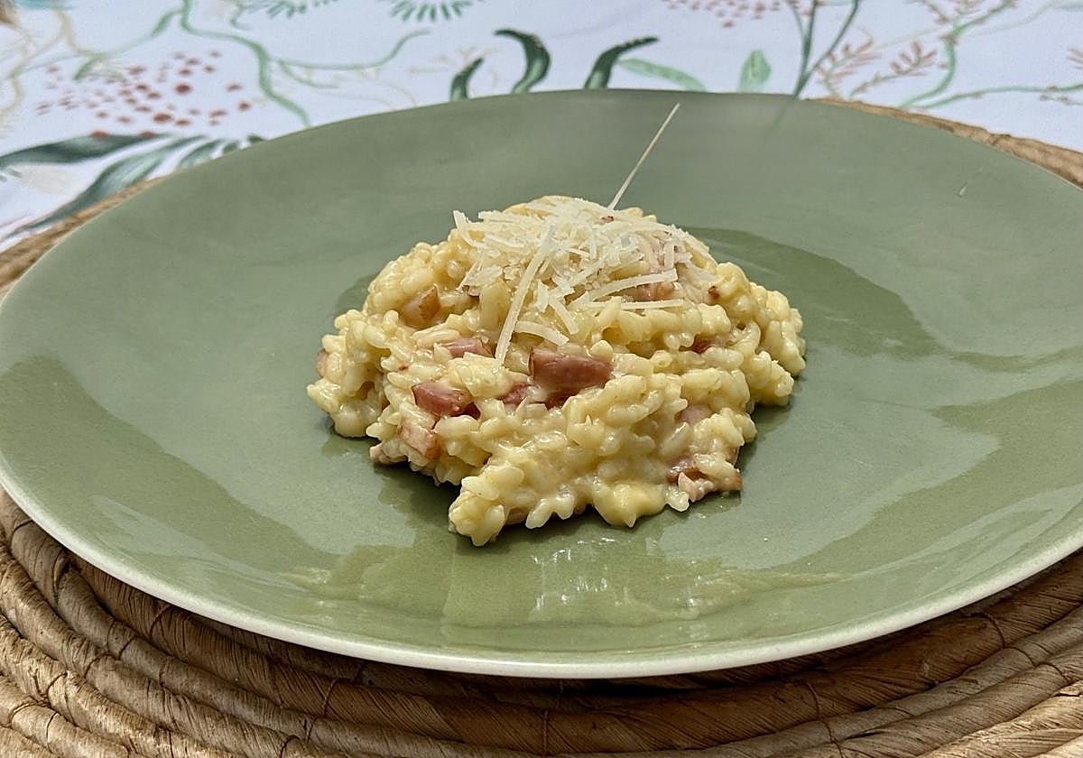 Bacon, huevo y parmesano: la receta de un cremoso y extraordinario ...