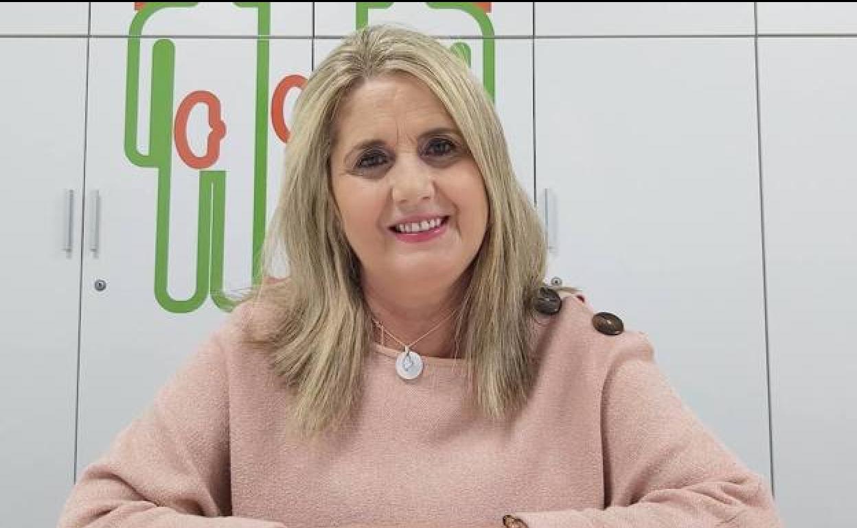 Josefa Gómez, destaca por su trabajo en defensa de los enfermos renales ...