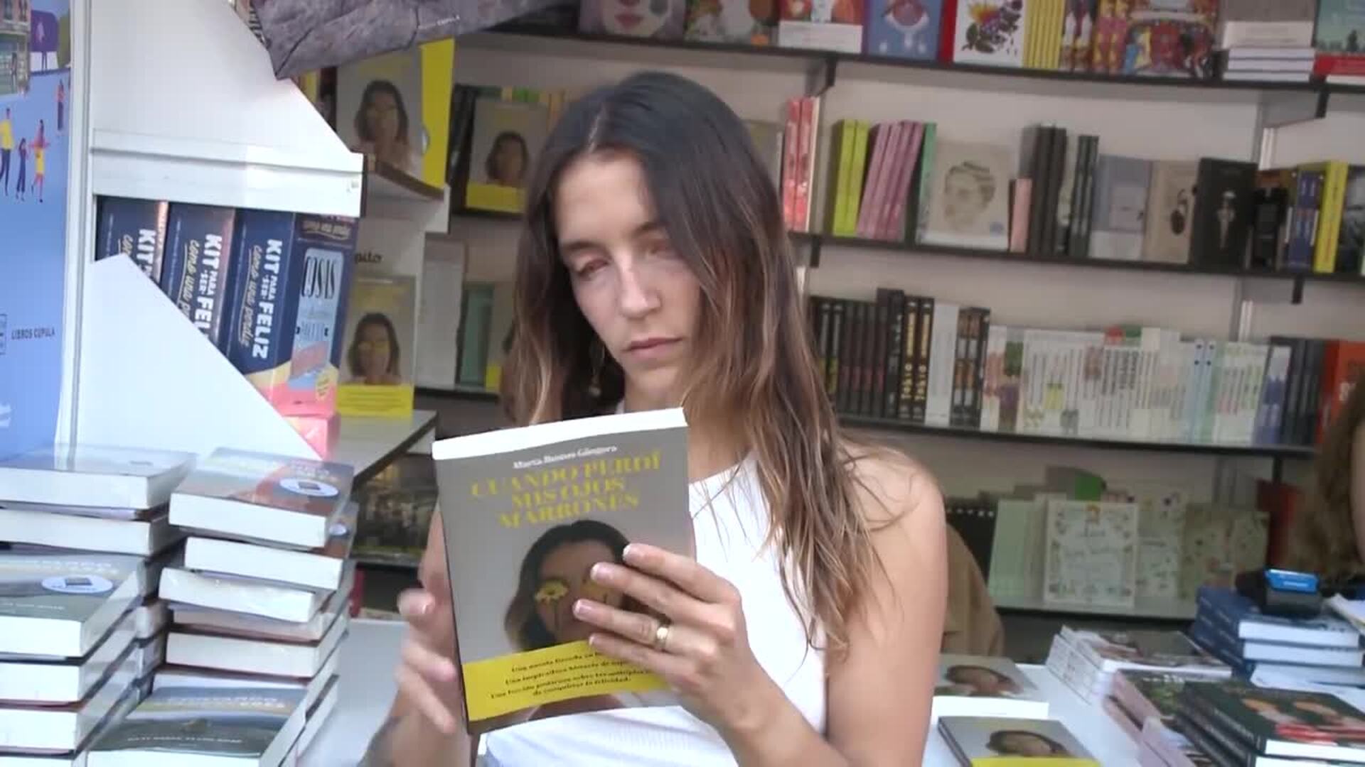 Marta Bustos desvela cómo fue su "surrealista" encuentro con la reina ...