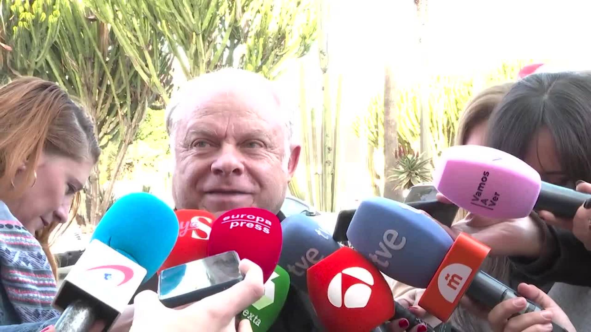 El actor Carlos Castillo se despide de Arévalo | Diario Sur