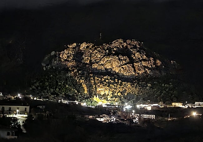 Vuelve a 'reventar' el nacimiento del río Guaro en Periana tras las ...