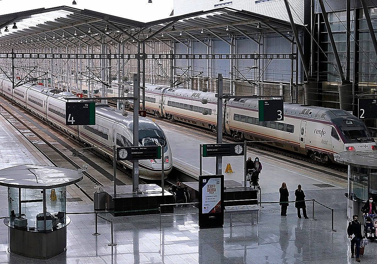 Ubicación de los trenes en tiempo real: Renfe habilita una web para la ...