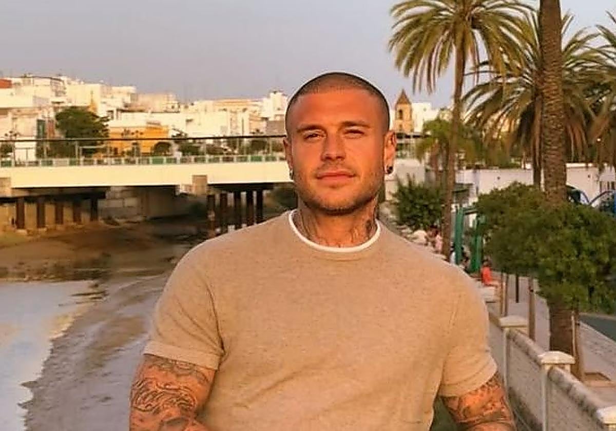 El actor Adrián Rodríguez protagoniza un altercado con la policía en ...
