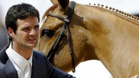 El hijo de Bono sancionado con 3.331 euros y seis meses de competición ...