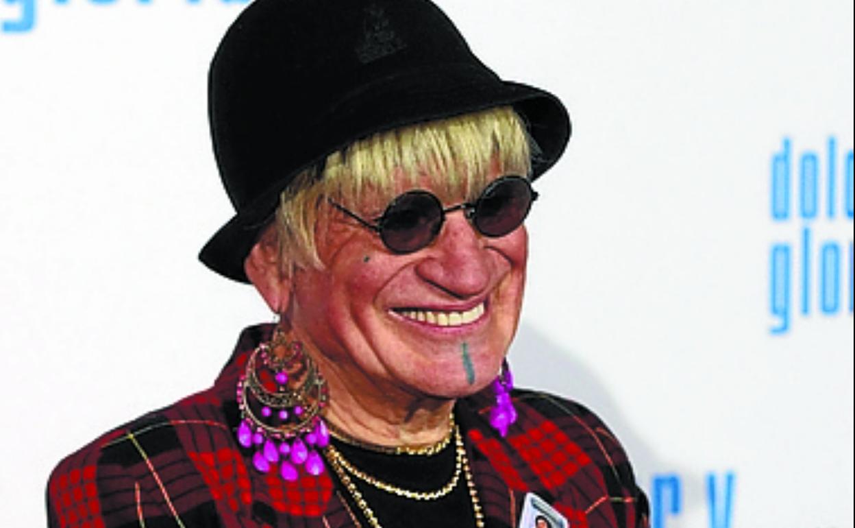 Paco Clavel y José Cortés son hoy los protagonistas del 'LGTBI+ eguna ...