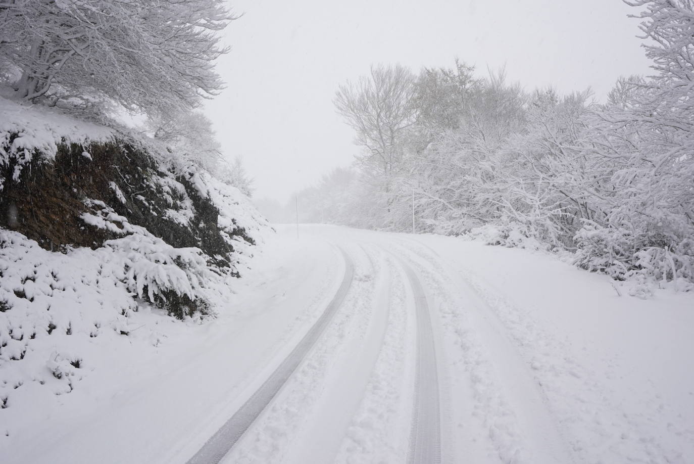 Nieve en Aralar: la previsión se cumple y llega la primera nevada | El ...