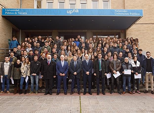 Recepción en la UPNA a estudiantes que participan en programas ...