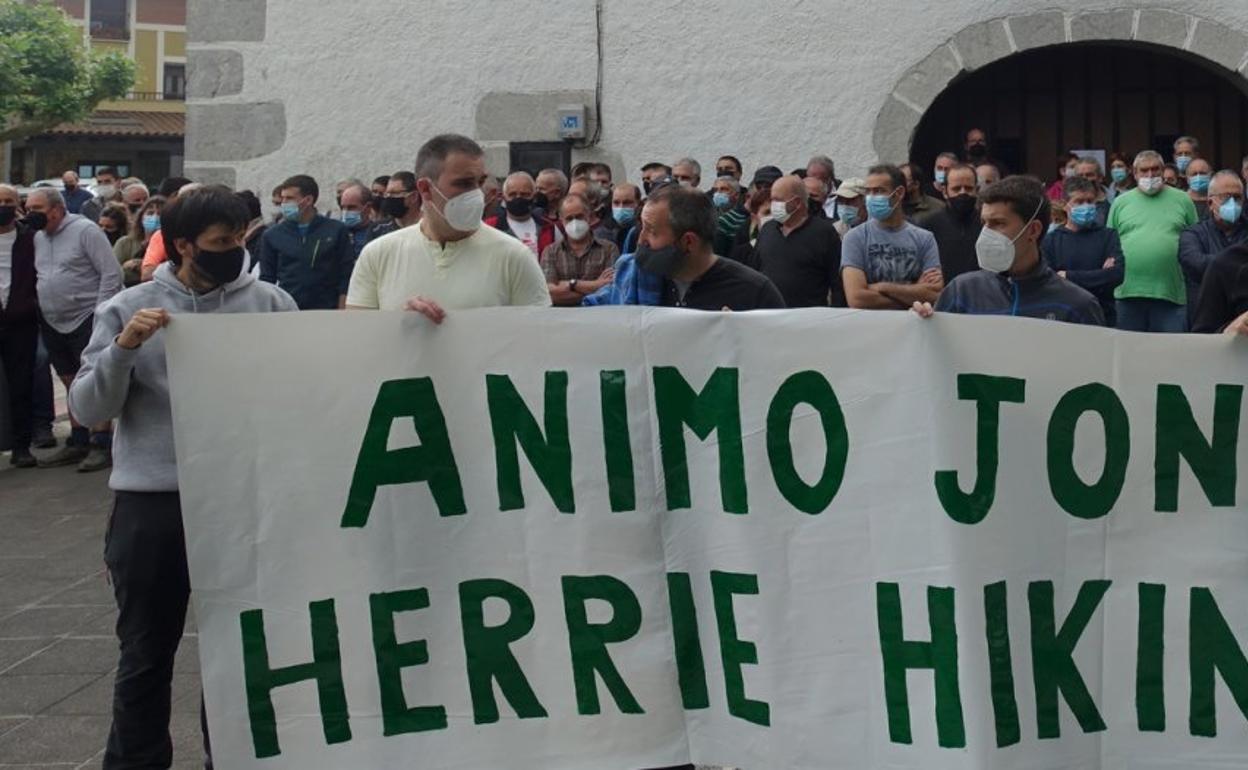 Amplio apoyo a Jon Zubizarreta | El Diario Vasco