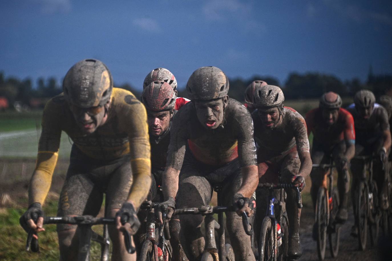 Fotos: Fotos de la Paris-Roubaix 2021 | El Diario Vasco