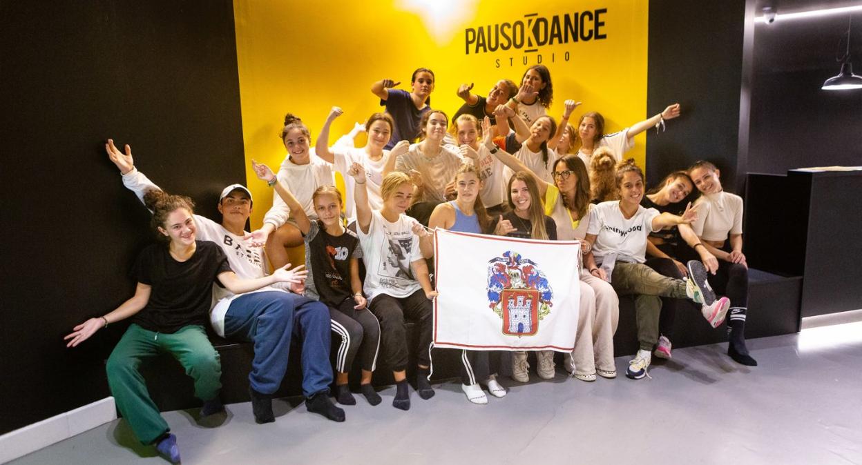 Pauso-K viaja a París para participar en el concurso europeo de baile ...