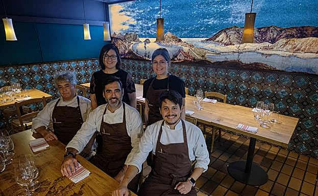 Restaurantes: 'Bodegón Alejandro', bacalao y txangurro, la pareja ...