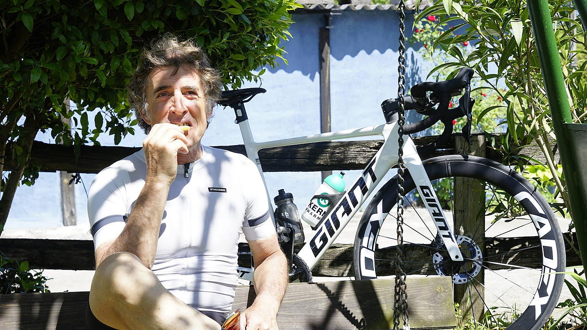 La jocosa anécdota de Perico Delgado: «Me confundieron con Fernando ...