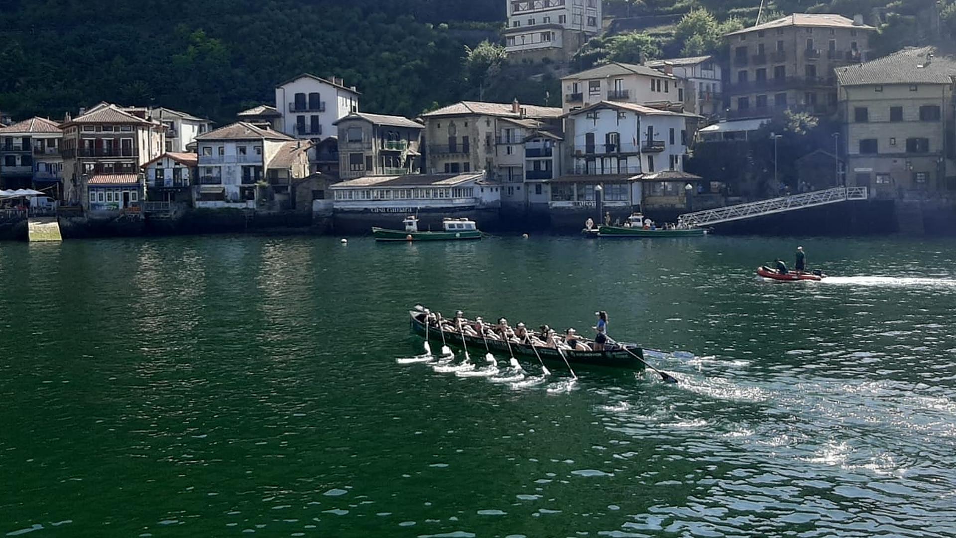 Kaiku supera a Zarautz y a Zumaia en Pasaia | El Diario Vasco