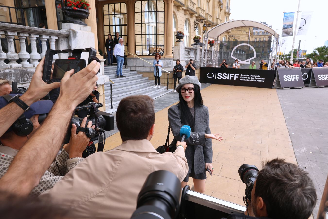 Las mejores imágenes de las llegadas al María Cristina | El Diario Vasco