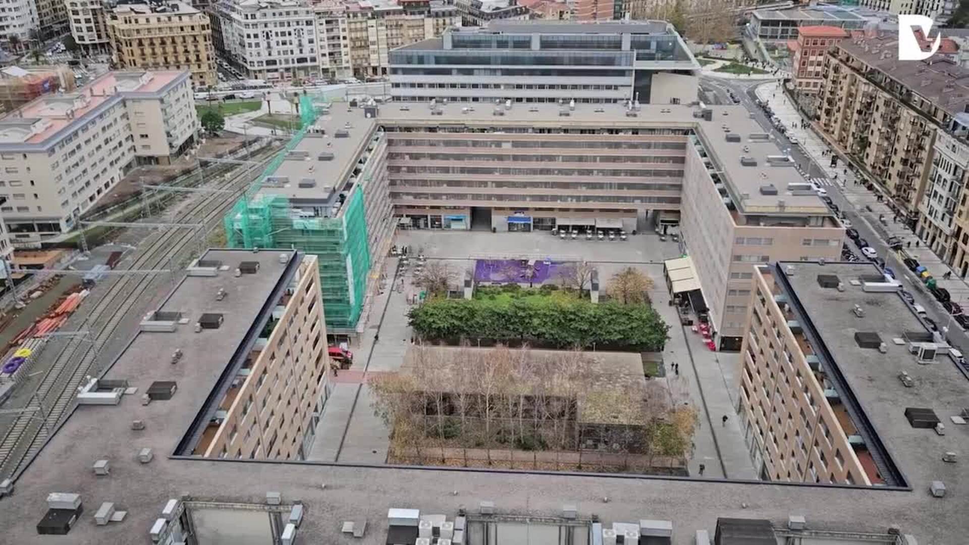 "Dicen que lo mejor de la torre de Atotxa es que desde ella no se ve la ...