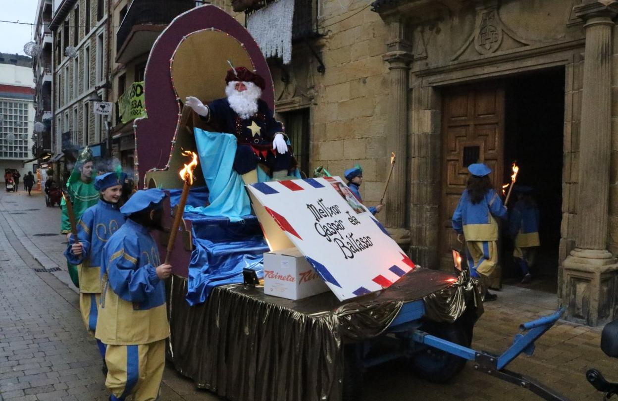 Zarautz: Bizar Zuri se ubicará en Lege Zaharren Enparantza para recoger ...