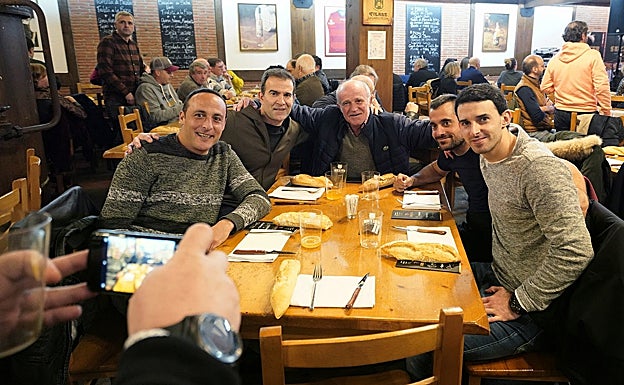 Saizar celebra el txotx más esperado | El Diario Vasco