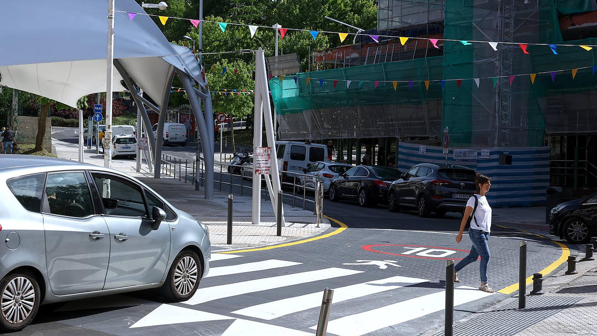 La calzada de coexistencia eleva la seguridad del parque infantil de ...