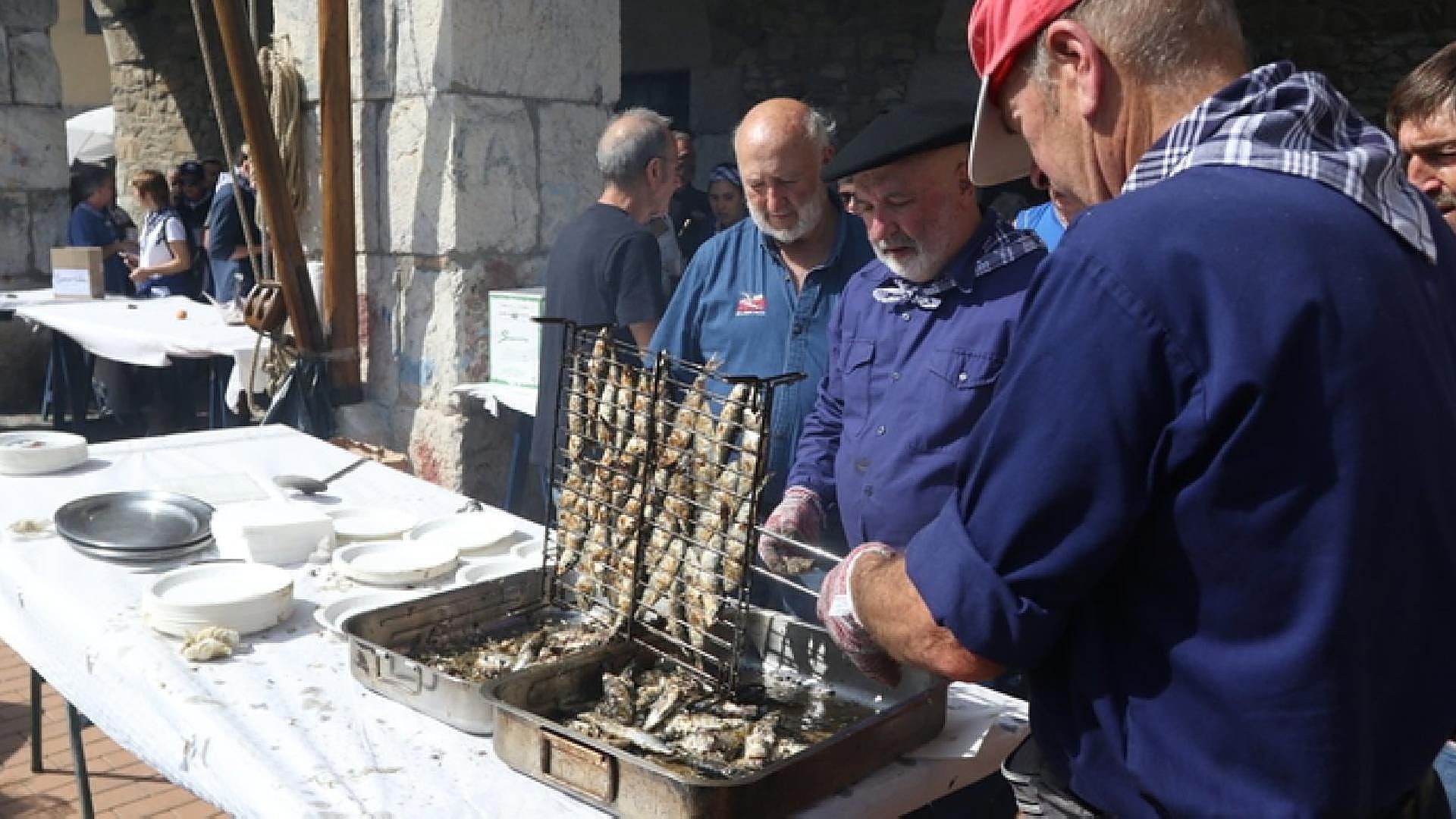 Mutriku: Malen eta Galbaixo jaien balorazioa egiteko galdetegia luzatu ...