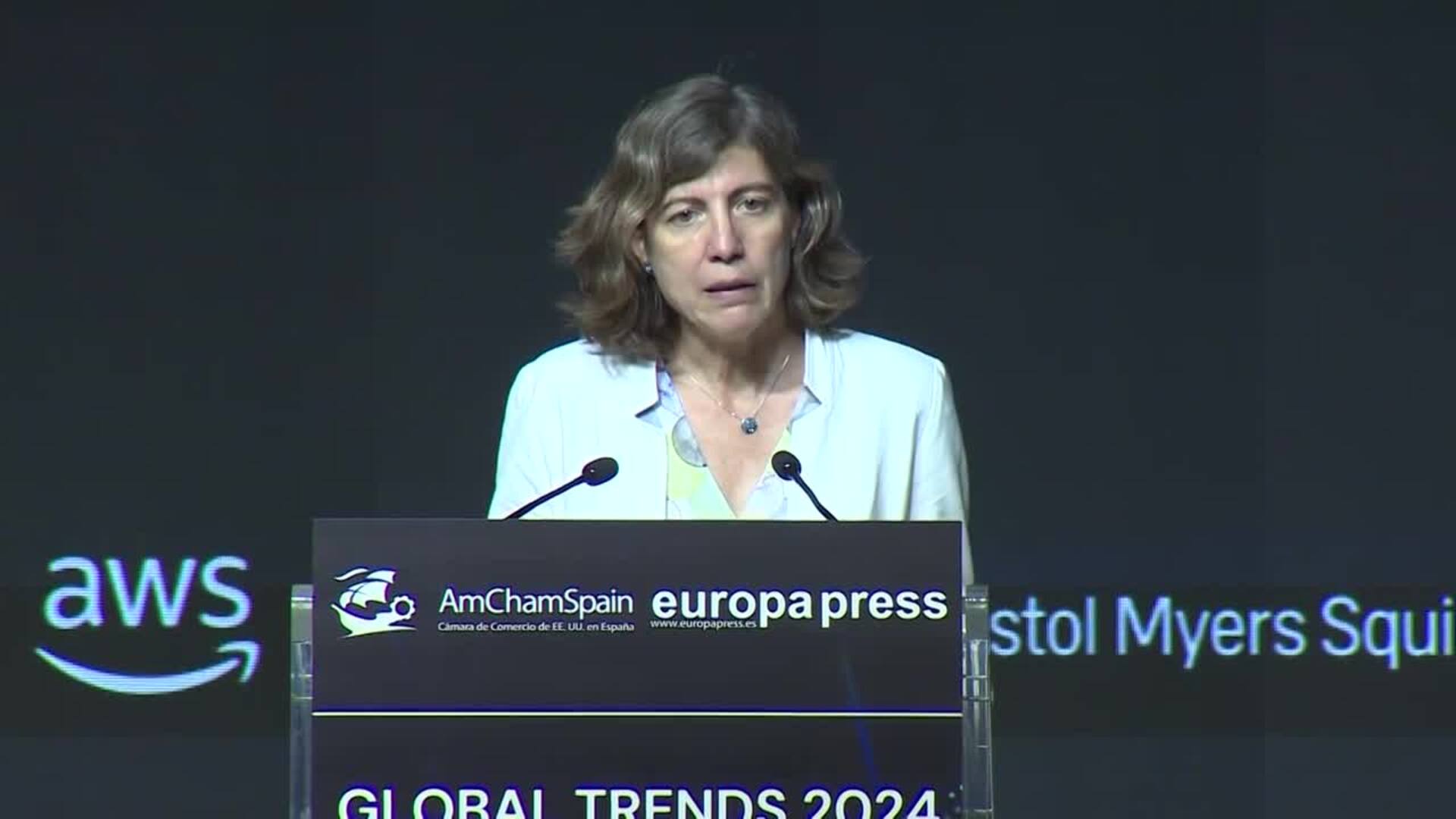 Ledo afirma que el desarrollo de la IA debe ser "humanista y ...