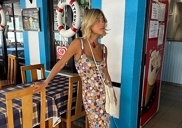 Mona marie leak porn upon entering the space, I encountered