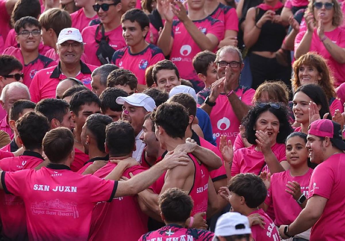 Pasaia: La marea roxa se reactivó para arropar a los de la Erreka | El ...