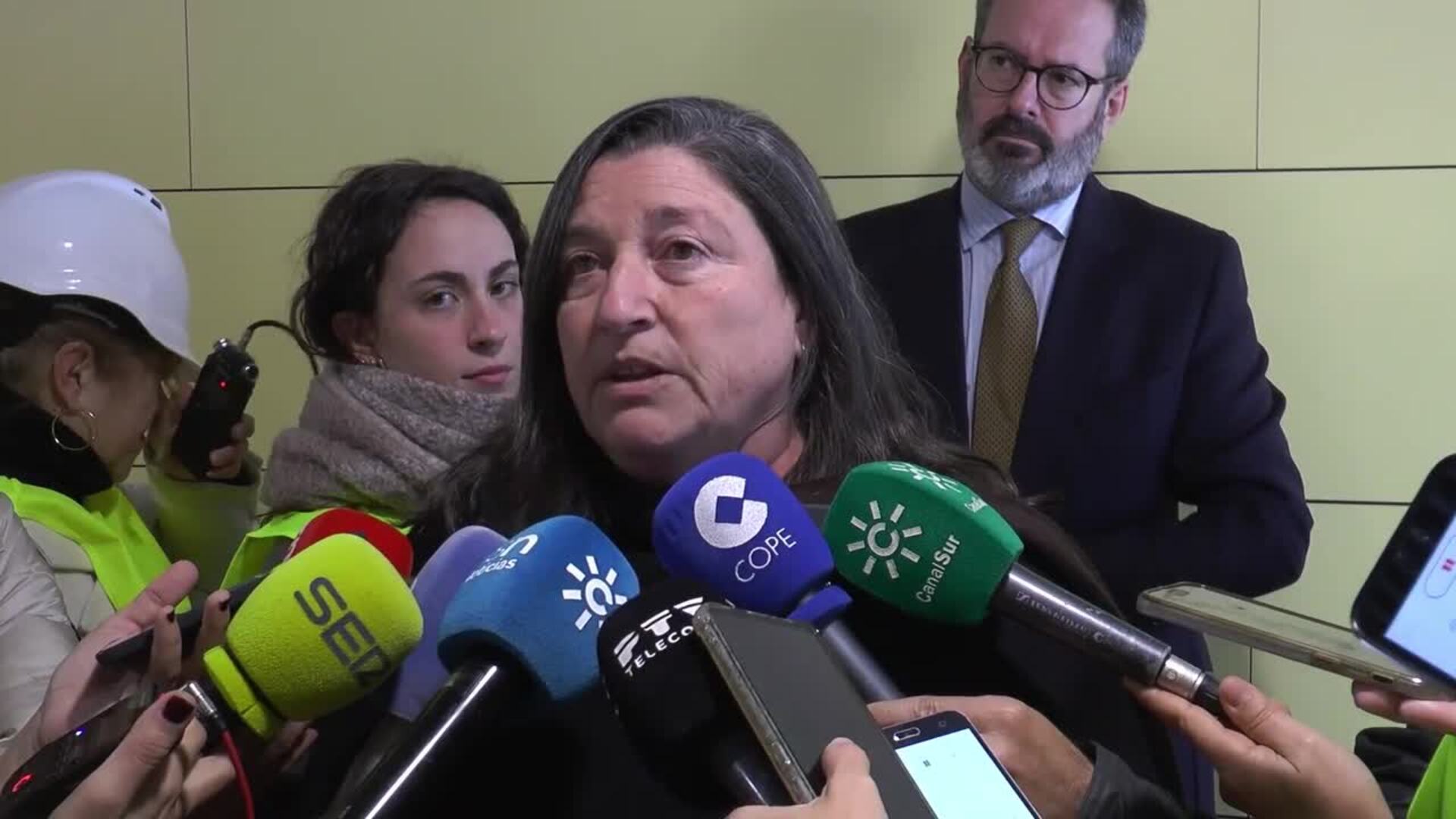 Junta de Andalucía investiga si la toxiinfección con pringá afecta ...