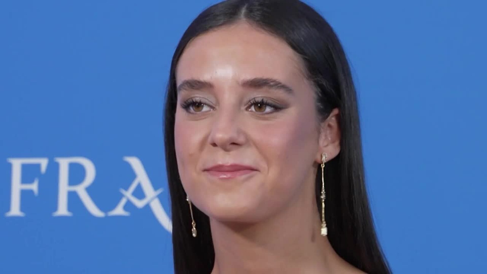 Victoria Federica, impresionante, arrasa con su look más sofisticado ...